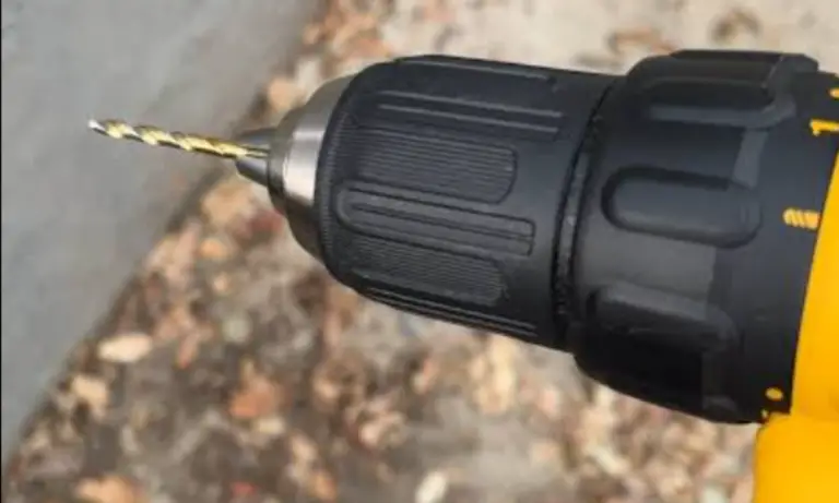 Drill Bit Stuck In Keyless Chuck DeWalt - How To Remove