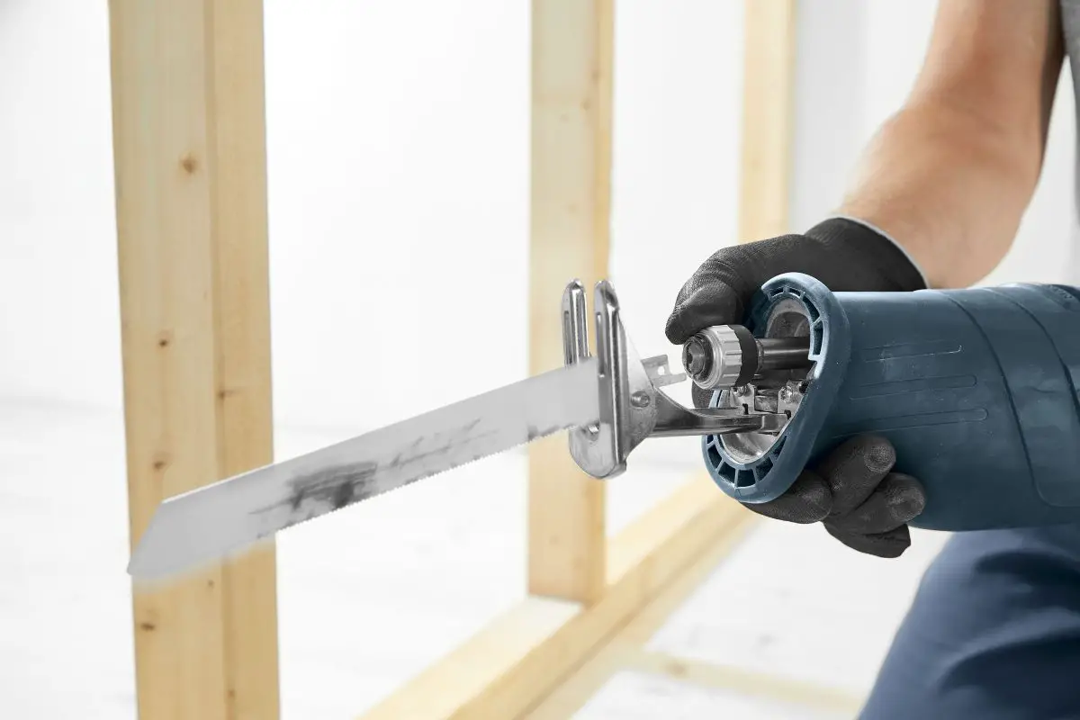 Festool introduces the RSC 18 Cordless Reciprocating Saw | TC Tools