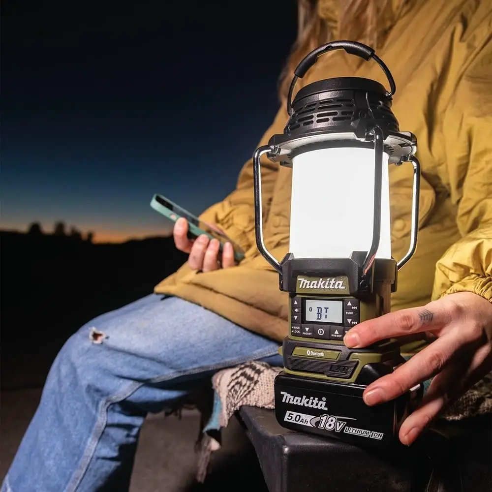 Makita Launched New 18V LXT® BLUETOOTH RADIO LANTERN | TC Tools